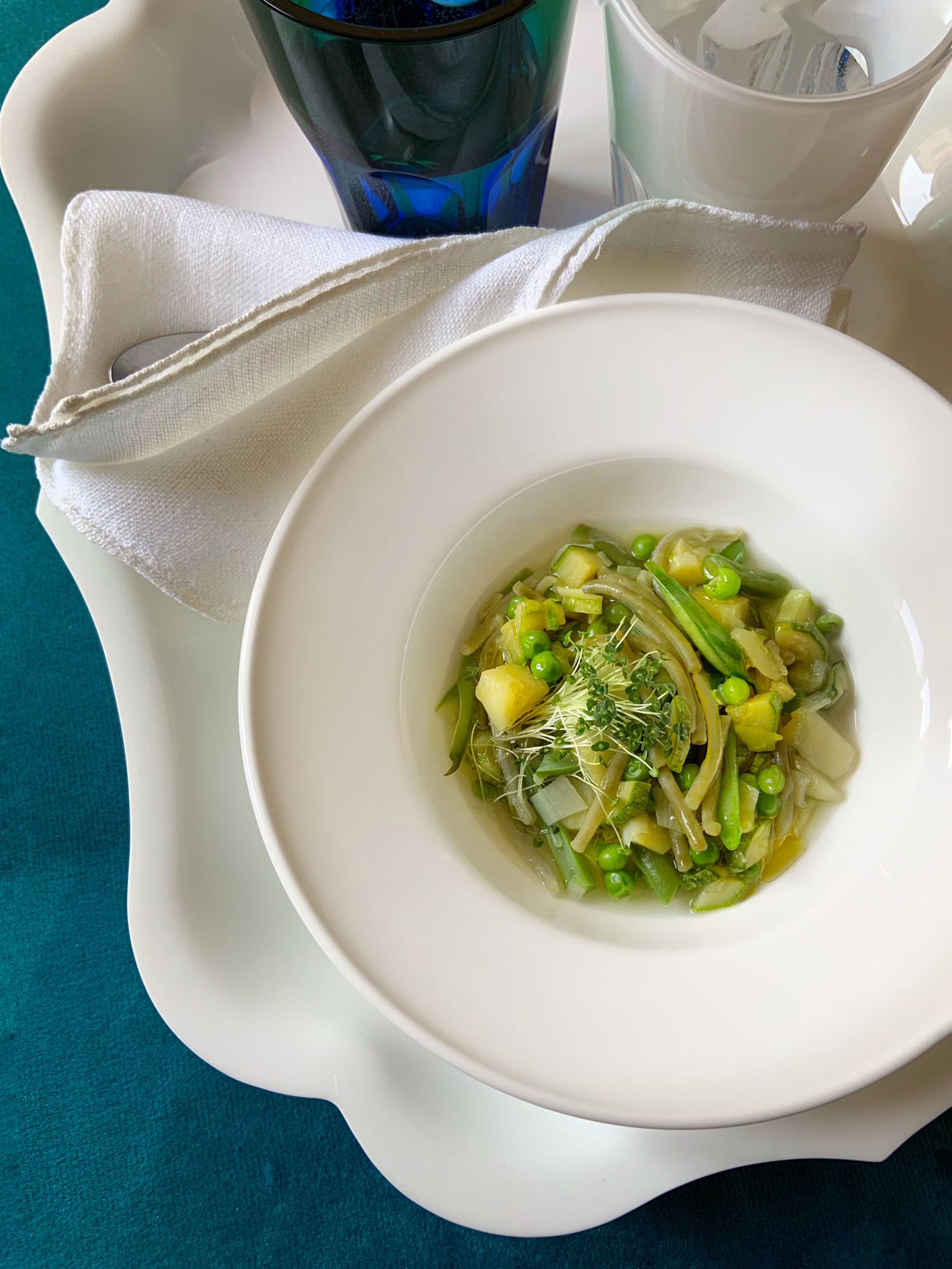 Pasta alla spirulina e verdure nella Minestra di primavera | la Ricetta